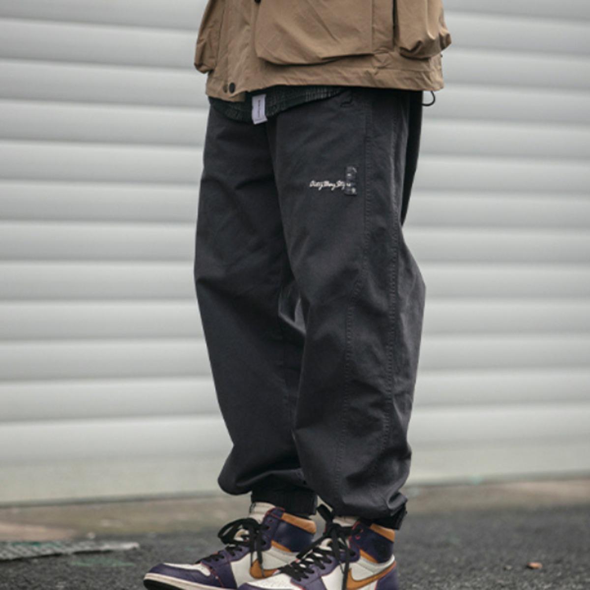 Back pocket design pants C1107 | ALLAUMO