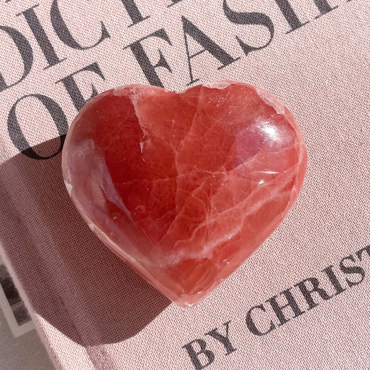 Rose Calcite Heart 1 ローズカルサイト | FLUXY - 天然石と鉱物のお店 フラクシー