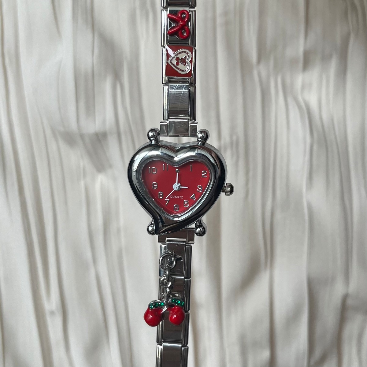 Red Heart Watch | Lunique Charm