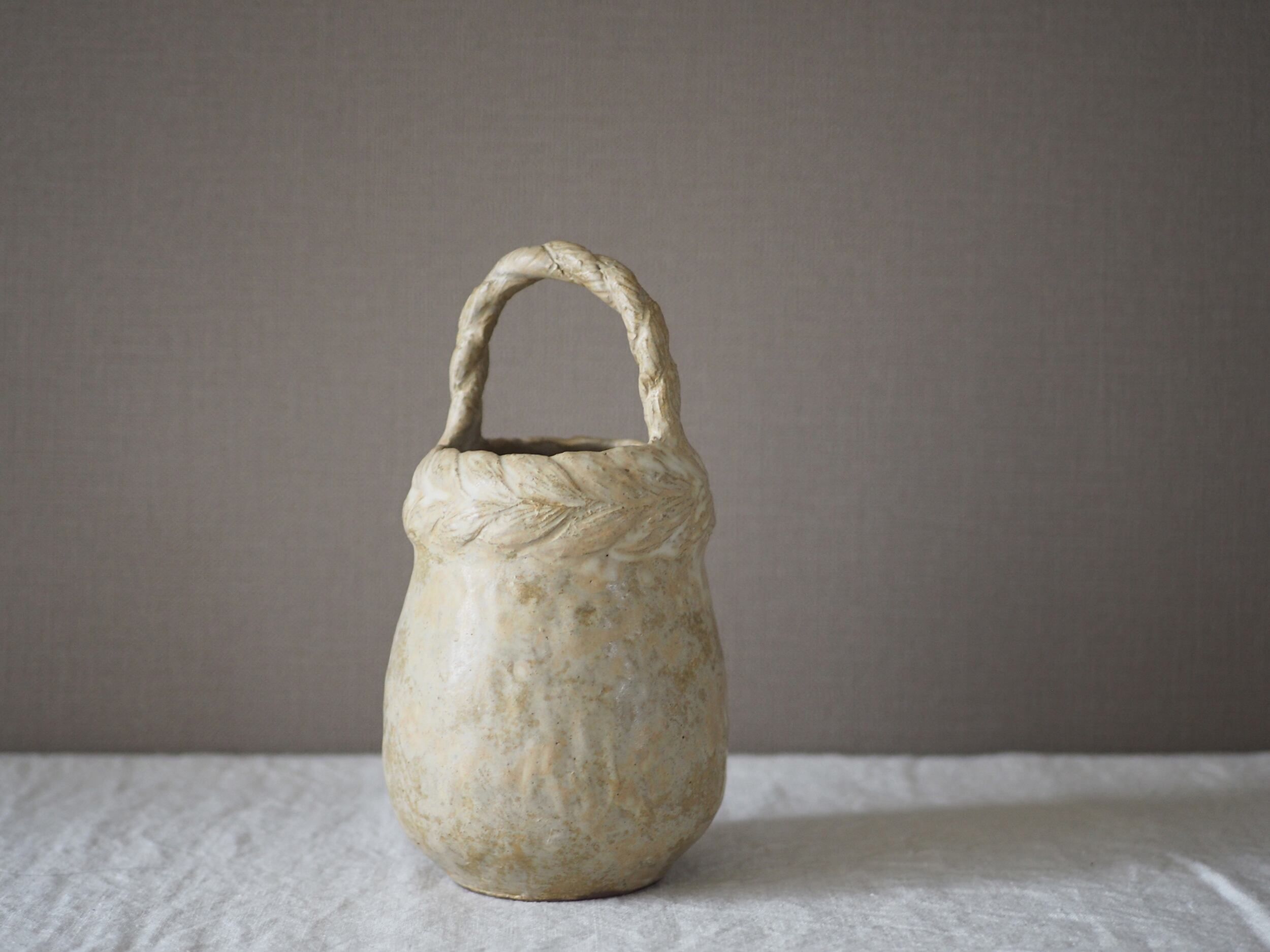 Namaste | Plait Vase | Pay ID