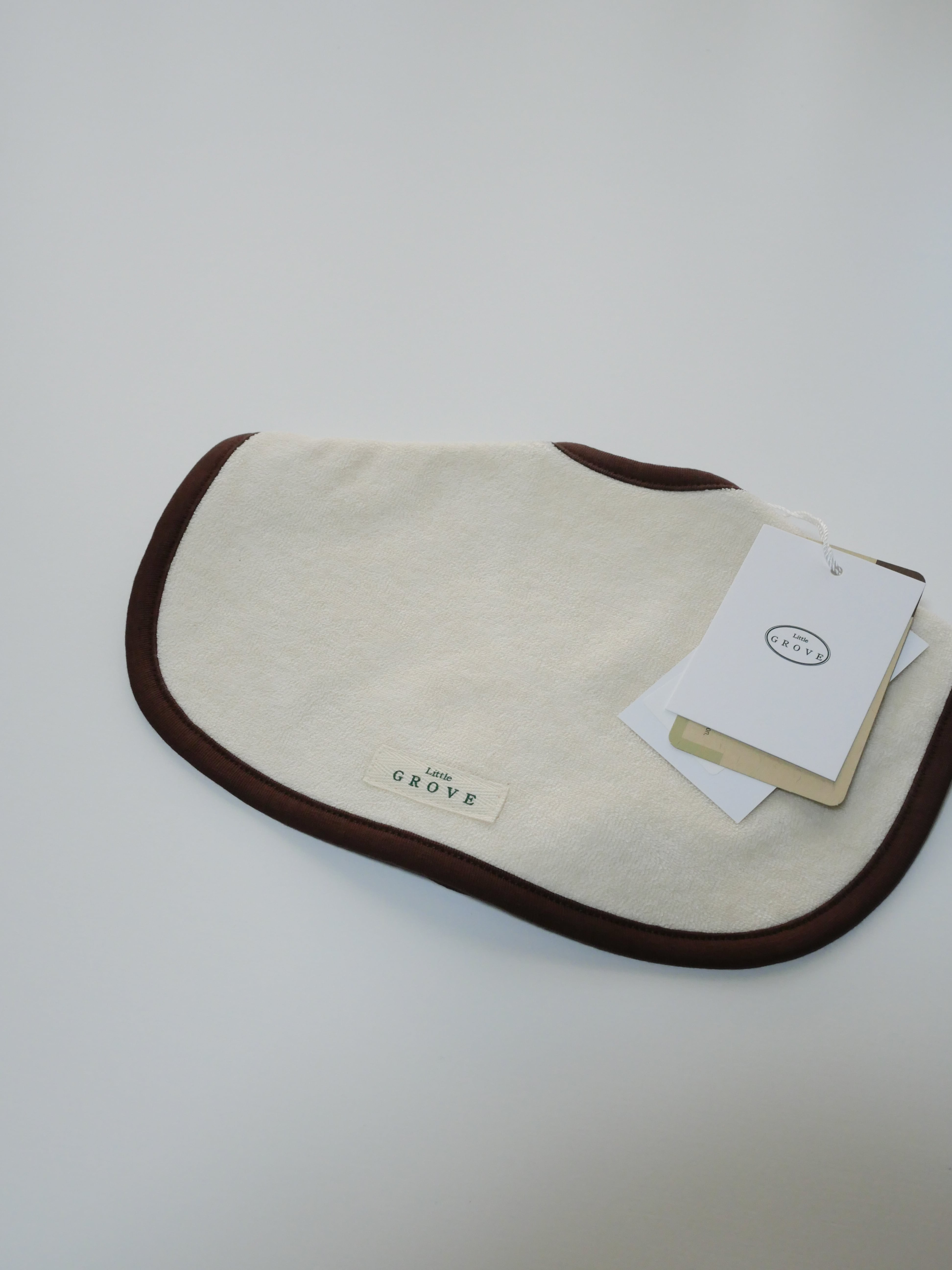 [即納] organic round bib | Liebling premium