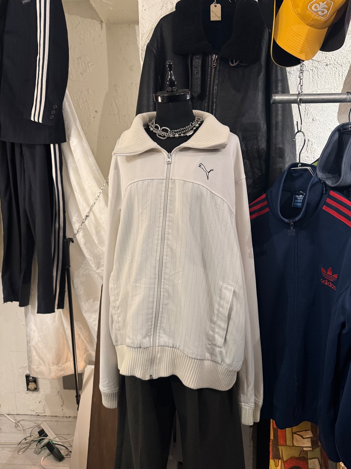 PUMA white Track jacket | 高円寺 古着屋 mesen