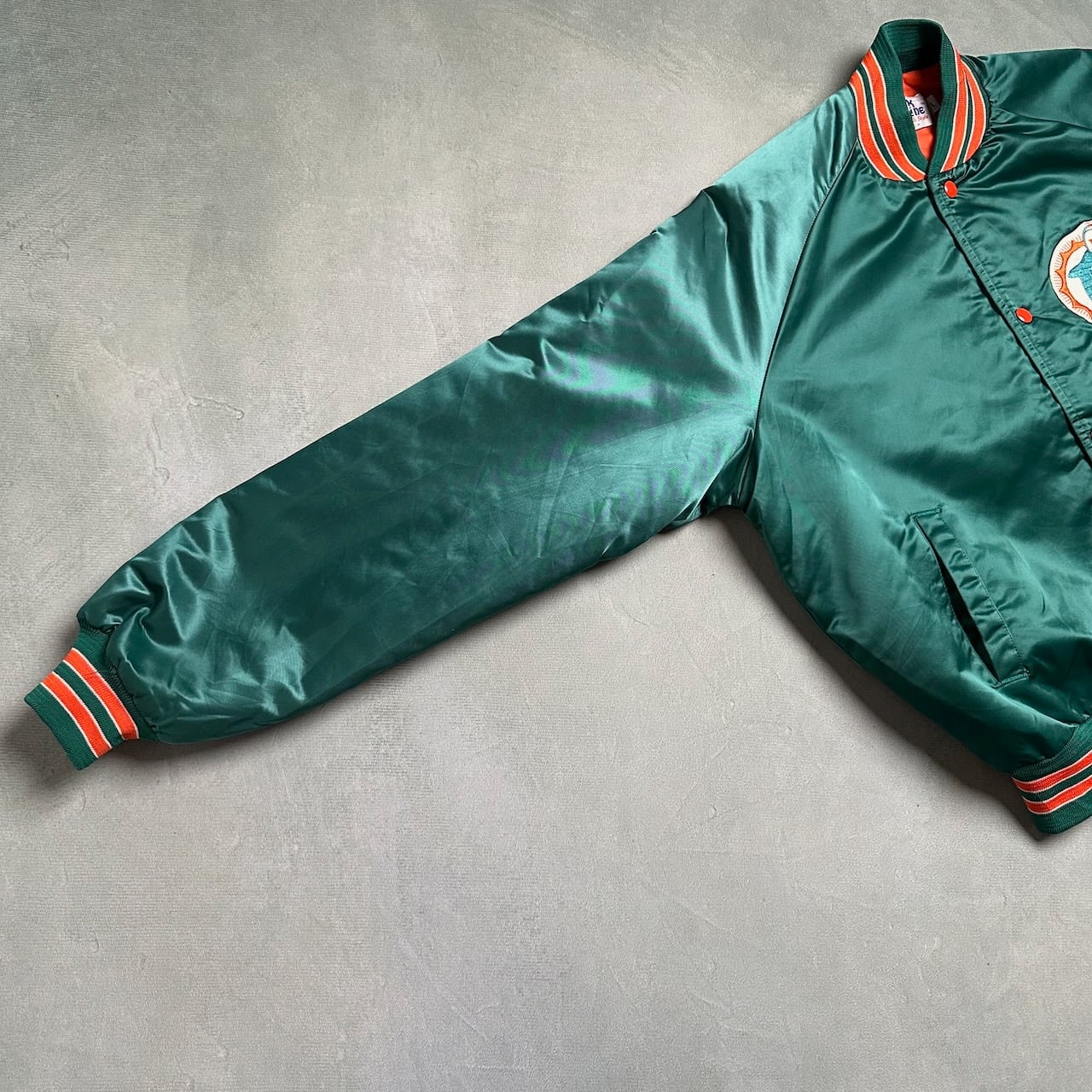 90s USA製 NFL Miami Dolphins 両面 サテン ナイロン スタジャン 90s USA製 NFL Miami Dolphins 両面 サテン ナイロン スタジャン