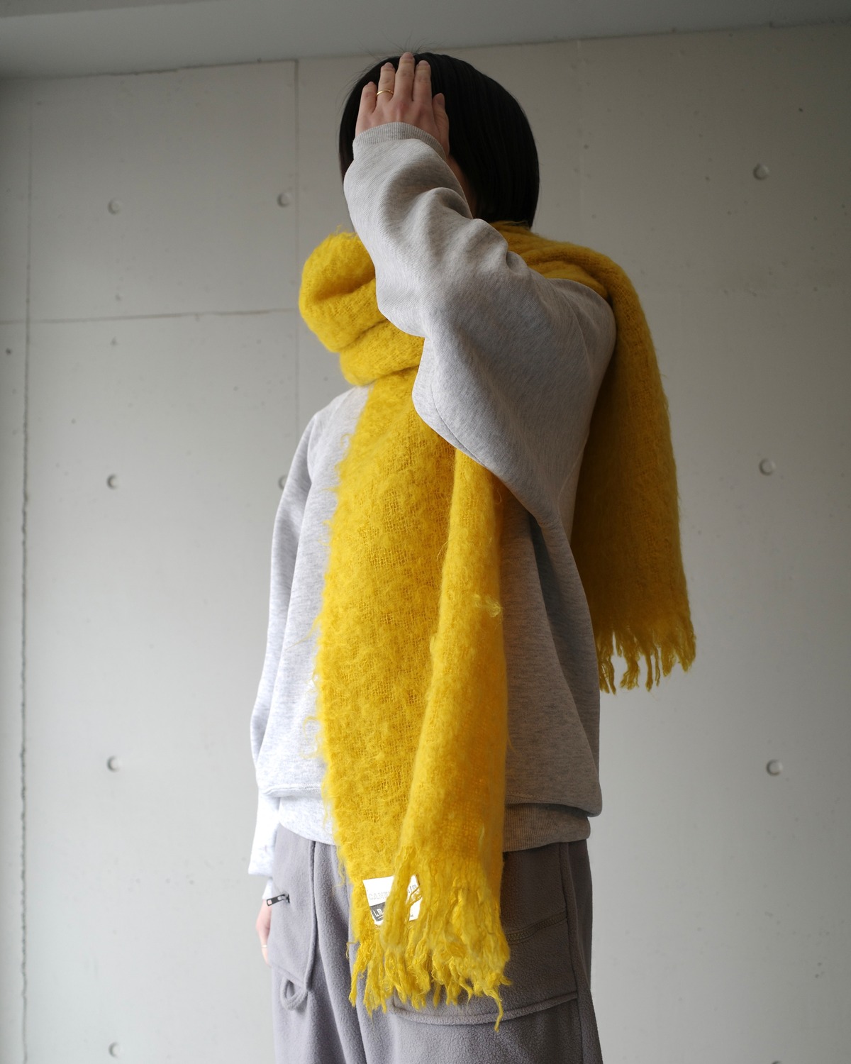 Yellow muffler | 絲 / ito