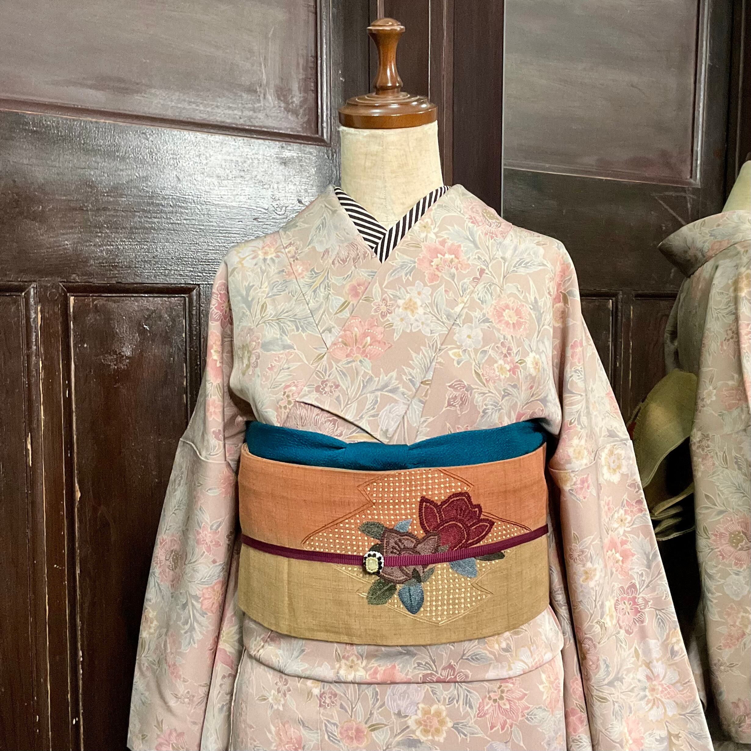 刺繍の絵画*相良刺繍 スワトウ刺繍 汕頭刺繍 リサイクル名古屋 刺繍の絵画*相良刺繍 スワトウ刺繍 汕頭刺繍 リサイクル名古屋