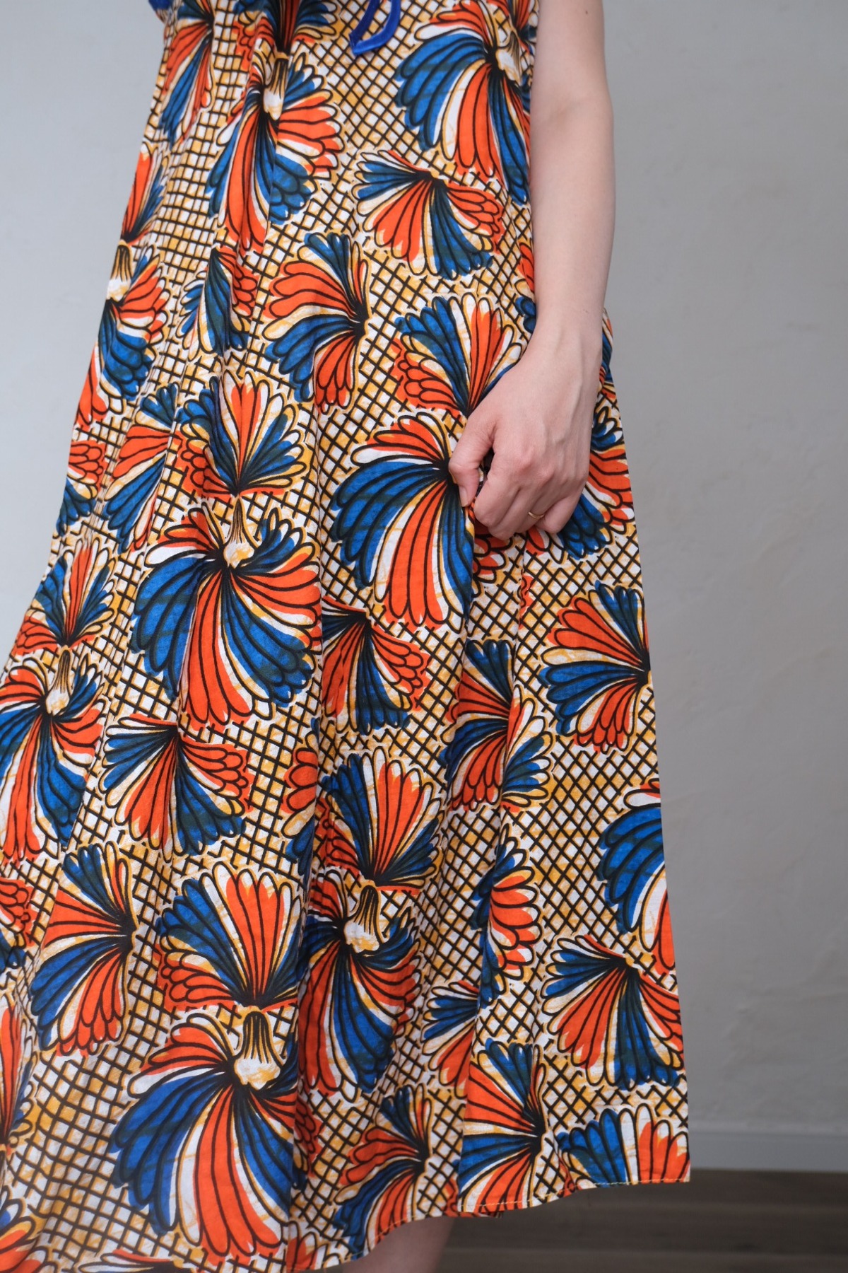 flowerwood beads batic dress | hug.vintage