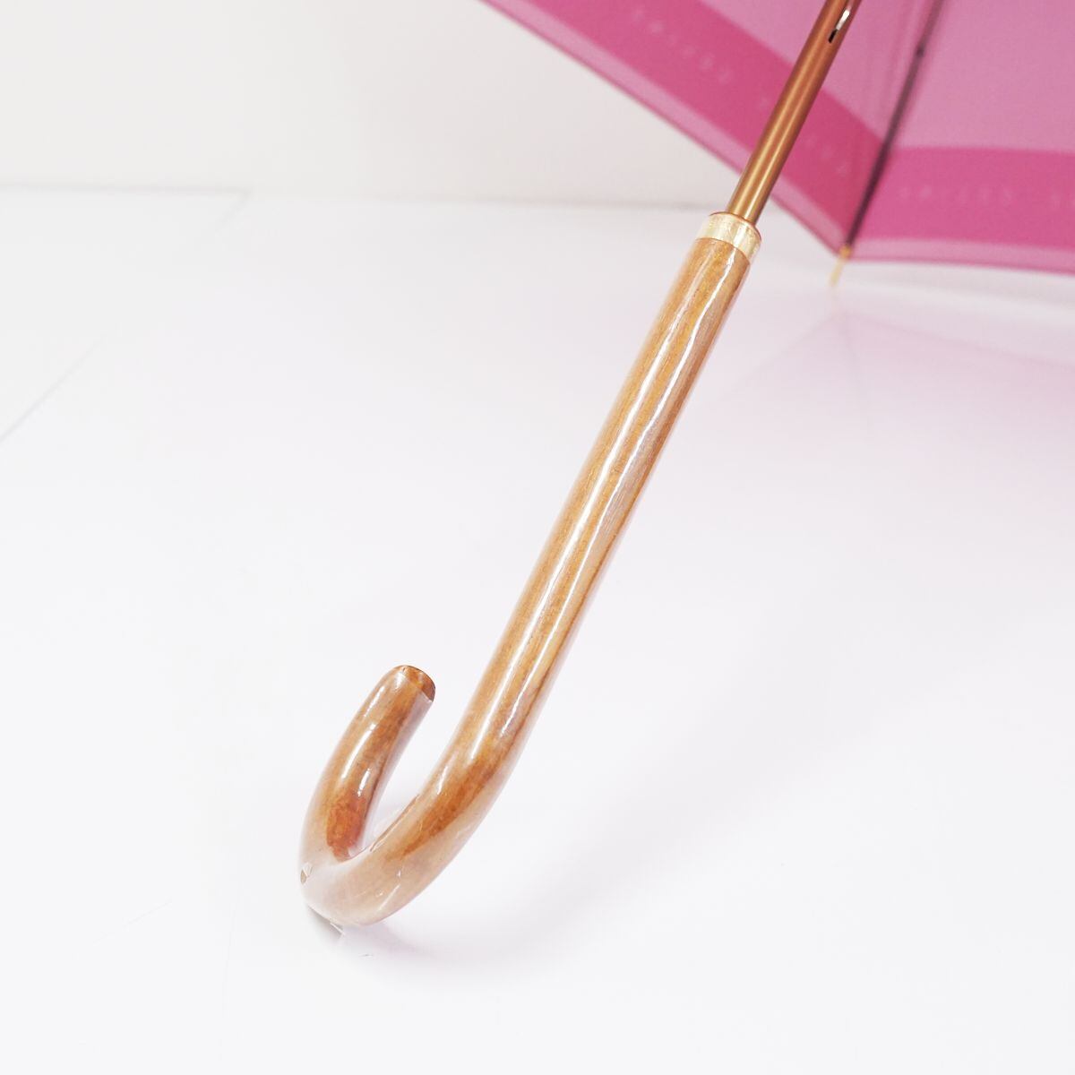 高級傘 CELINE セリーヌ USED美品 ピンク ロゴライン シンプル カーボン骨 軽量 木製手元 60cm S S9814 | ウィット ...