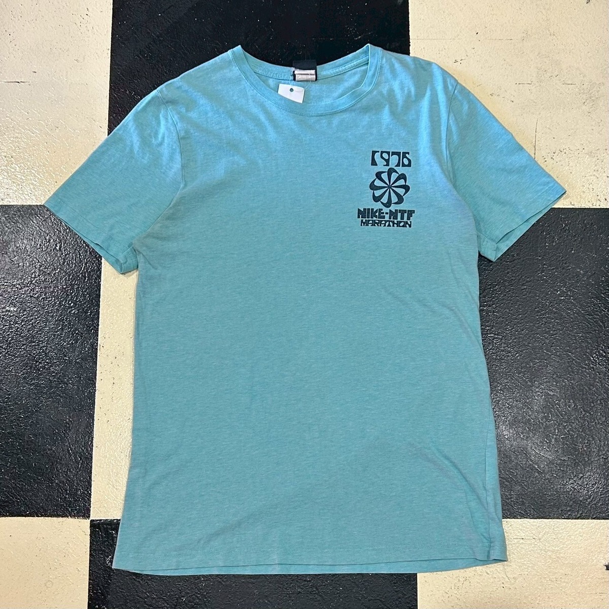 00s "NIKE NFT MARATHON" Tee | BigFish