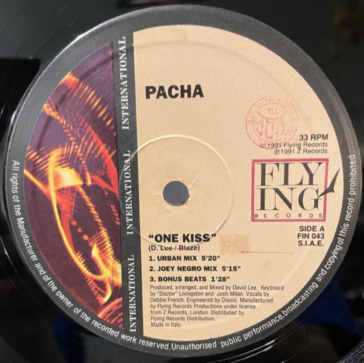 Pacha "One Kiss" 12" | EAD RECORD
