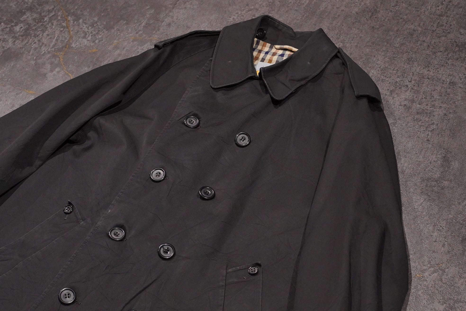 ヴィンテージ アクアスキュータム トレンチコート ブラック 1枚袖 | Here There And Everywhere