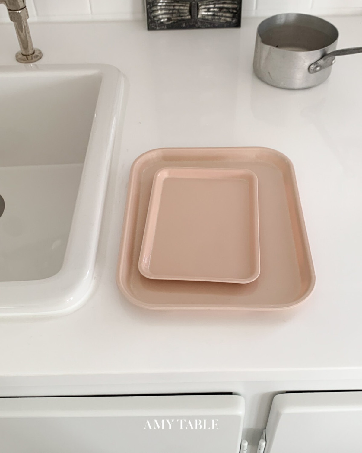 【amy table】ピンクカムトレイ L | Days