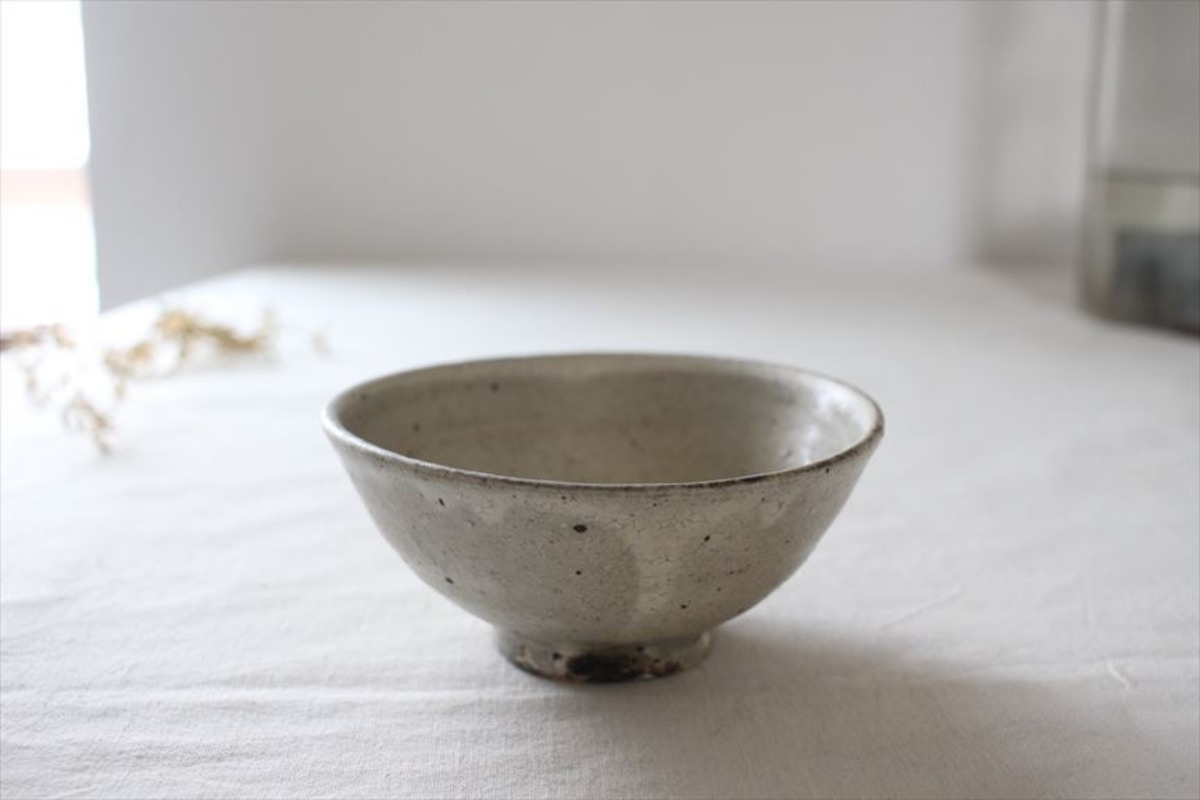 山田隆太郎 | 粉引き飯碗 b | UTSUWA11