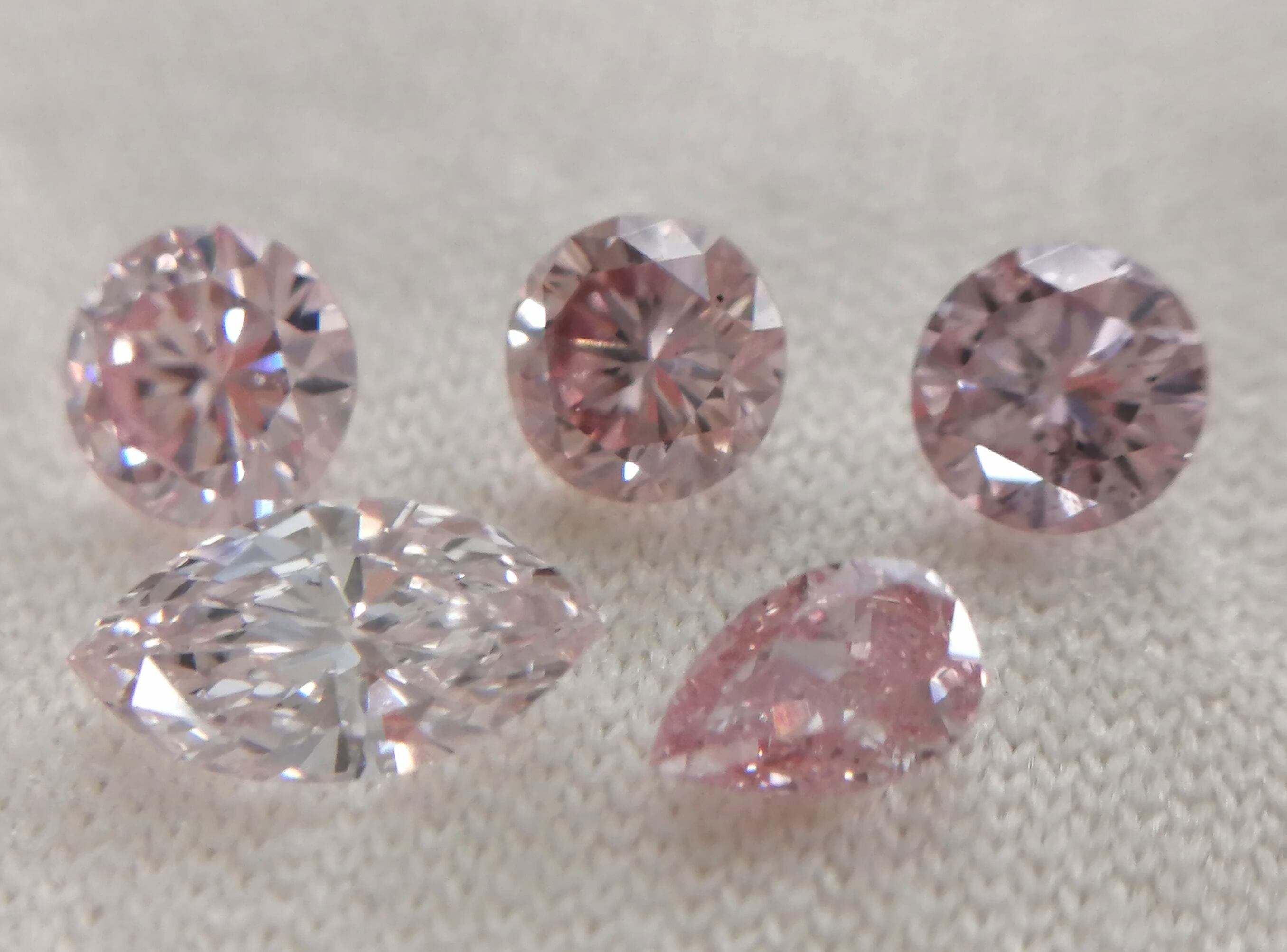 8月半ば頃迄】ピンクダイヤモンドルース 0.082ct fancy purplish pink SI2(CGL) | fancy color plus