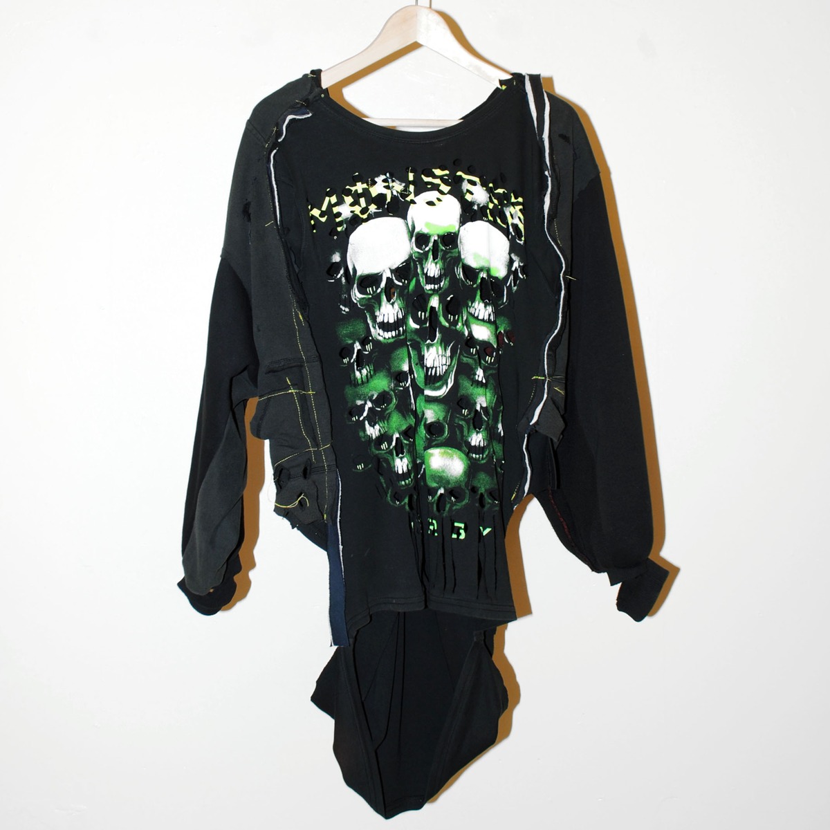 『Nurse Naoya』1off customized hoodie | excube.e_shop