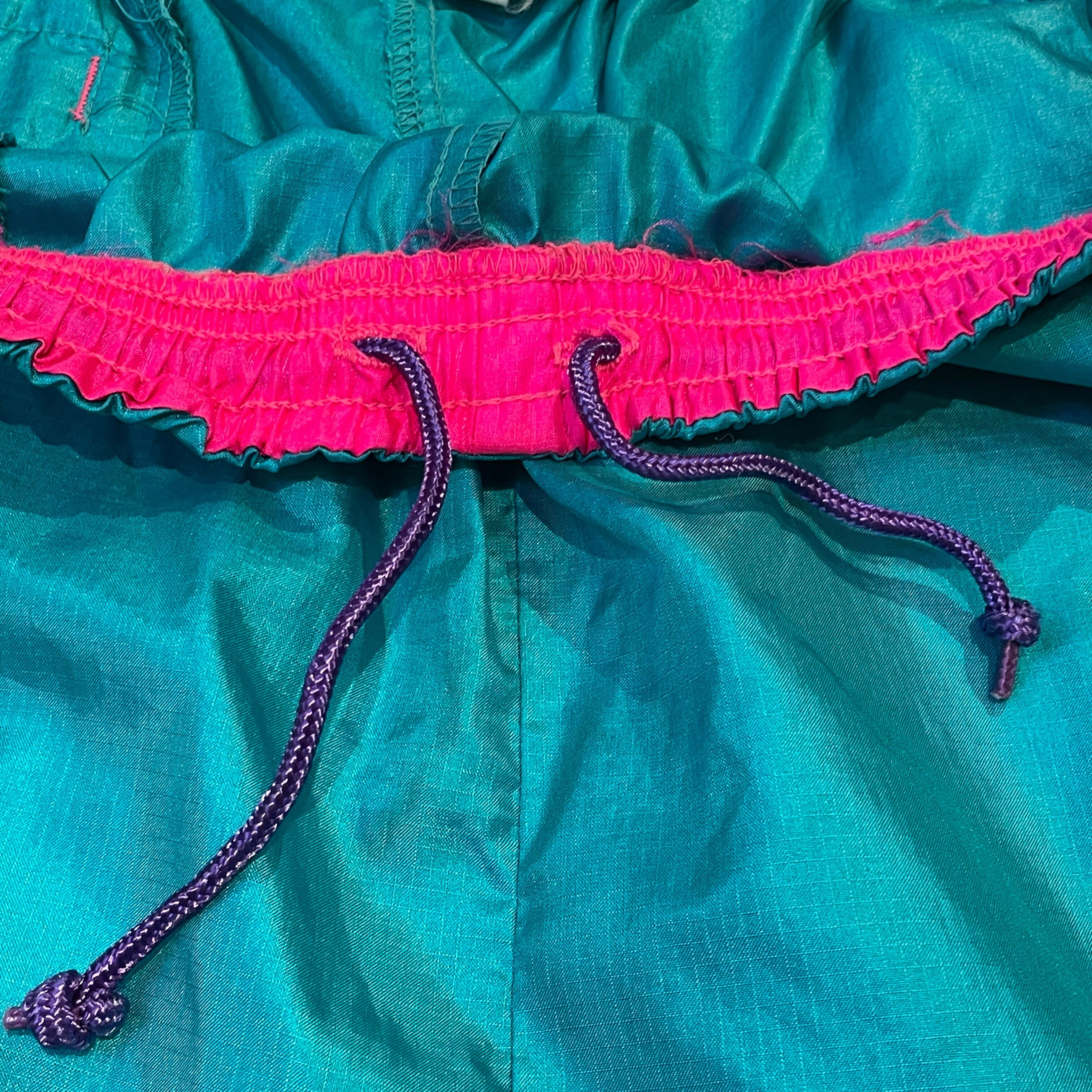 1990s COLUMBIA NYLON PANTS RIP STOP | safarionline