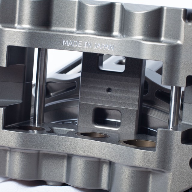 UNPARALLELLED 6POT FORGED CALIPER KIT 380Φ | UNPARALLELLED Online Shop