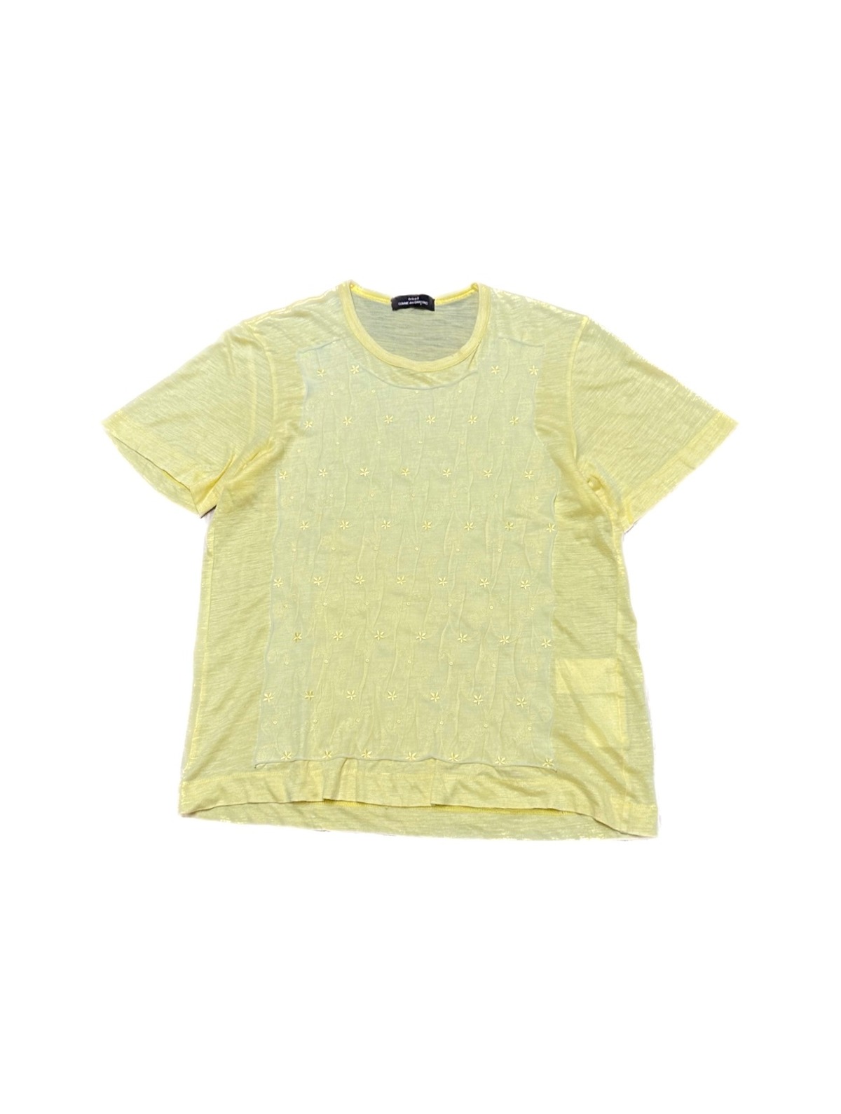 TRICOT CdG (AD2000) Grading Pattern Layered Design Pale_Yellow Tee | ETRAK