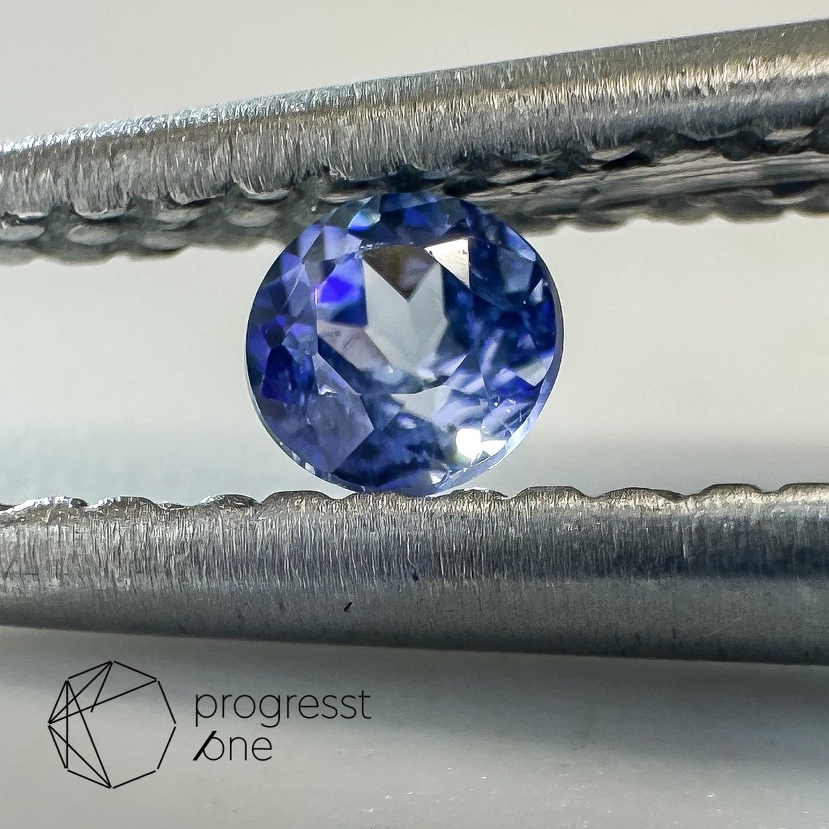 ベニトアイト0.13ct | progresstone