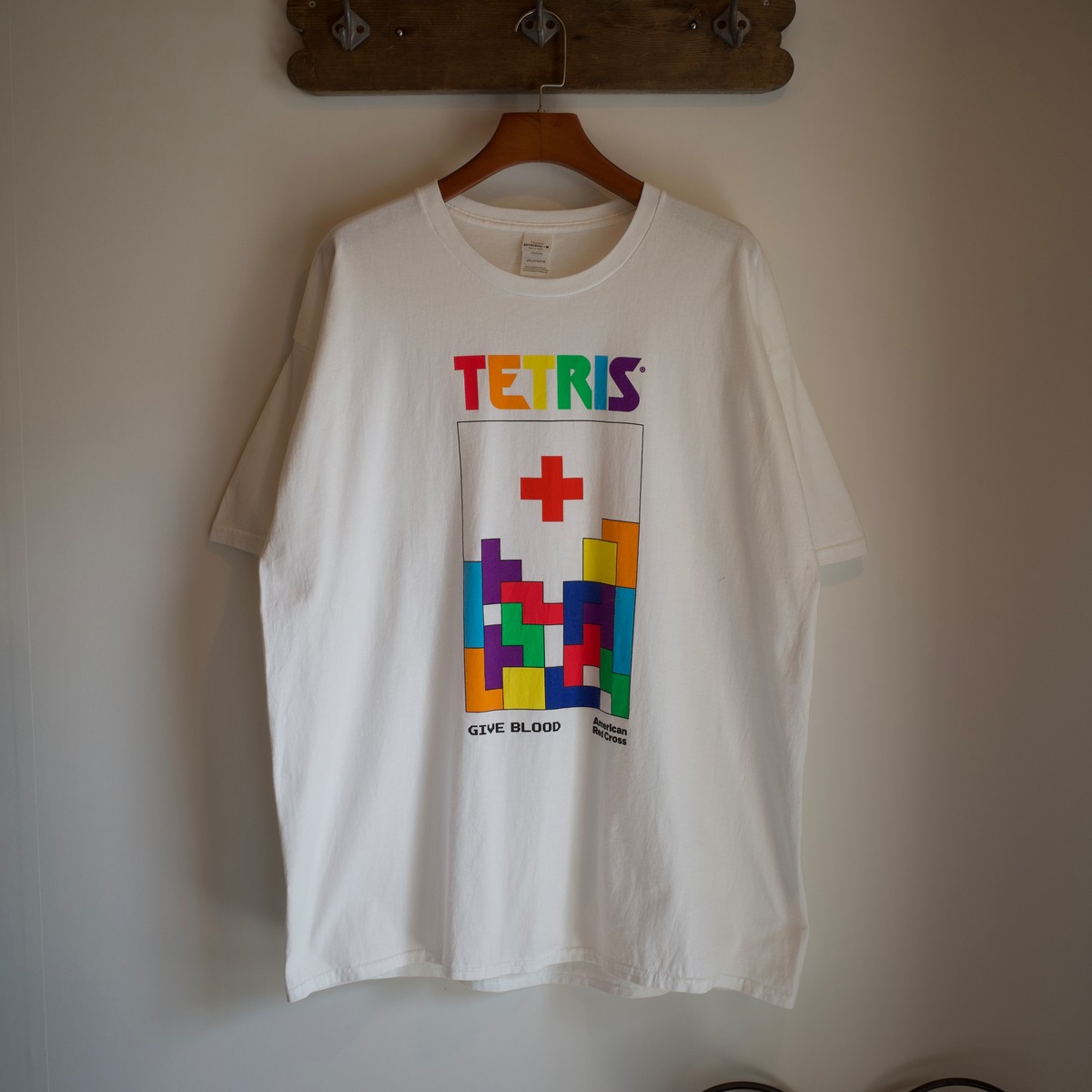 Tetris × American Red Cross Tee | A vaut.