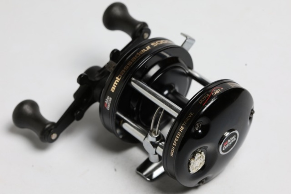 アブガルシア アンバサダー 5000C 010102 パーミングカップ リールポーチ 付 | sunnyday01