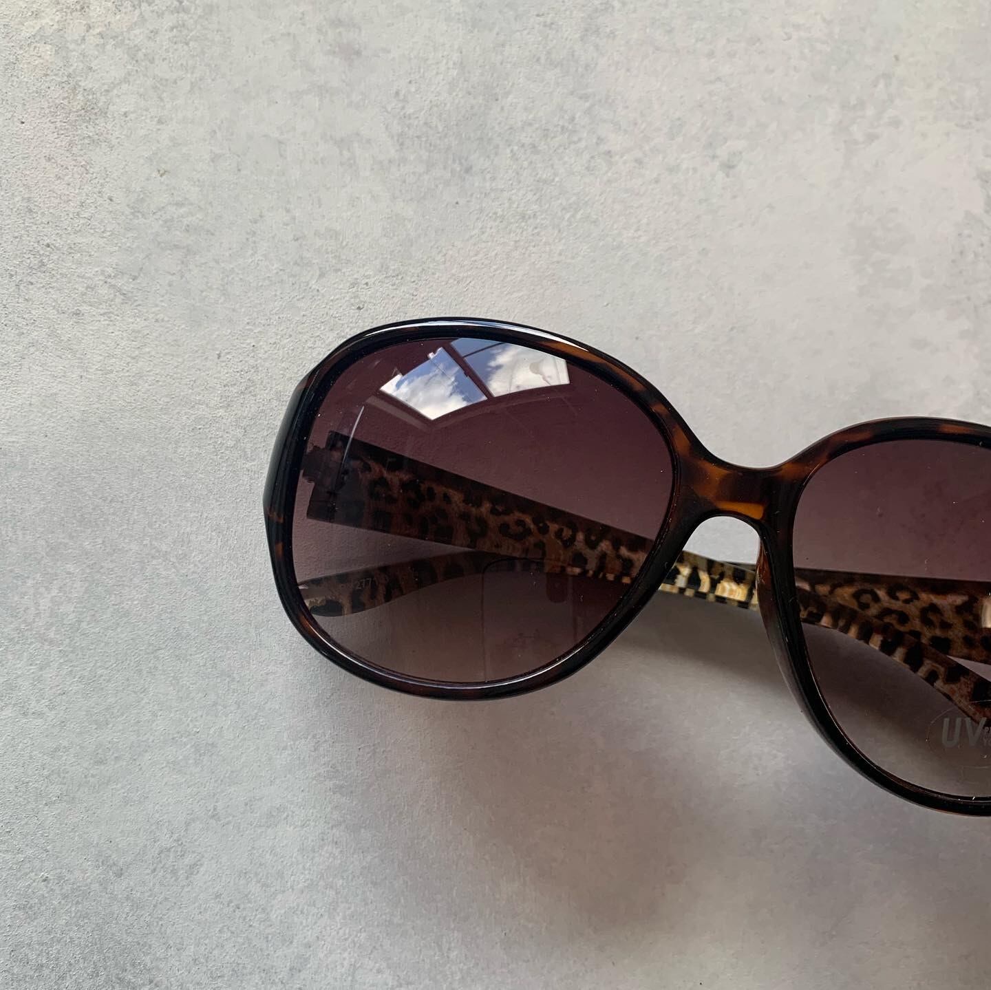 25super_sun glasses | the world of kL.