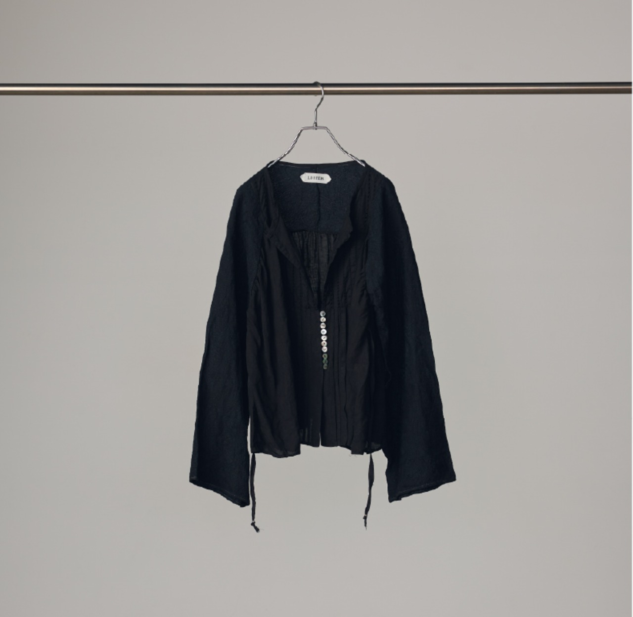 2603TP101-BLK コットン＆リネンブラウス | LOOP ROOP