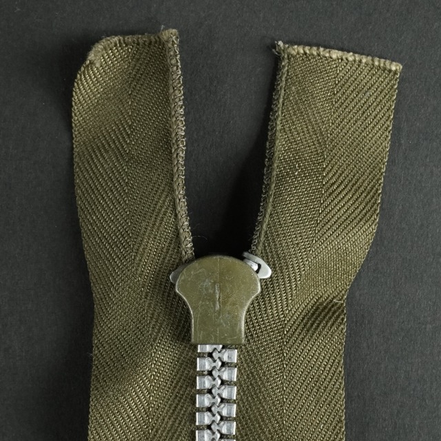 TALON ZIPPER 1960s OLIVE Deadstock ⑤ | Loki Vintage&Used