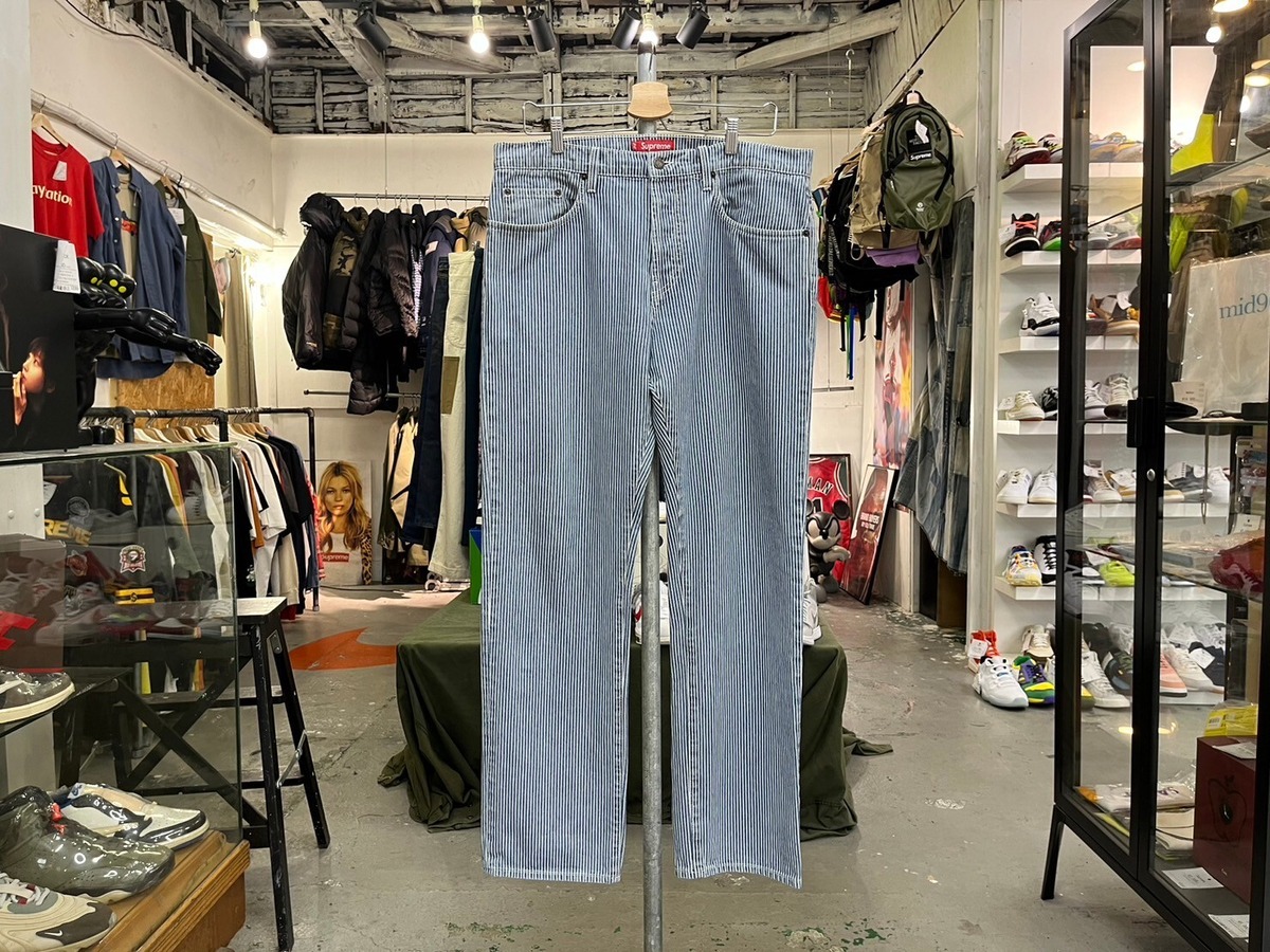 Supreme WASHED REGULAR JEANS HICKORY STRIPE 34 22811 | BRAND BUYERS OSAKA