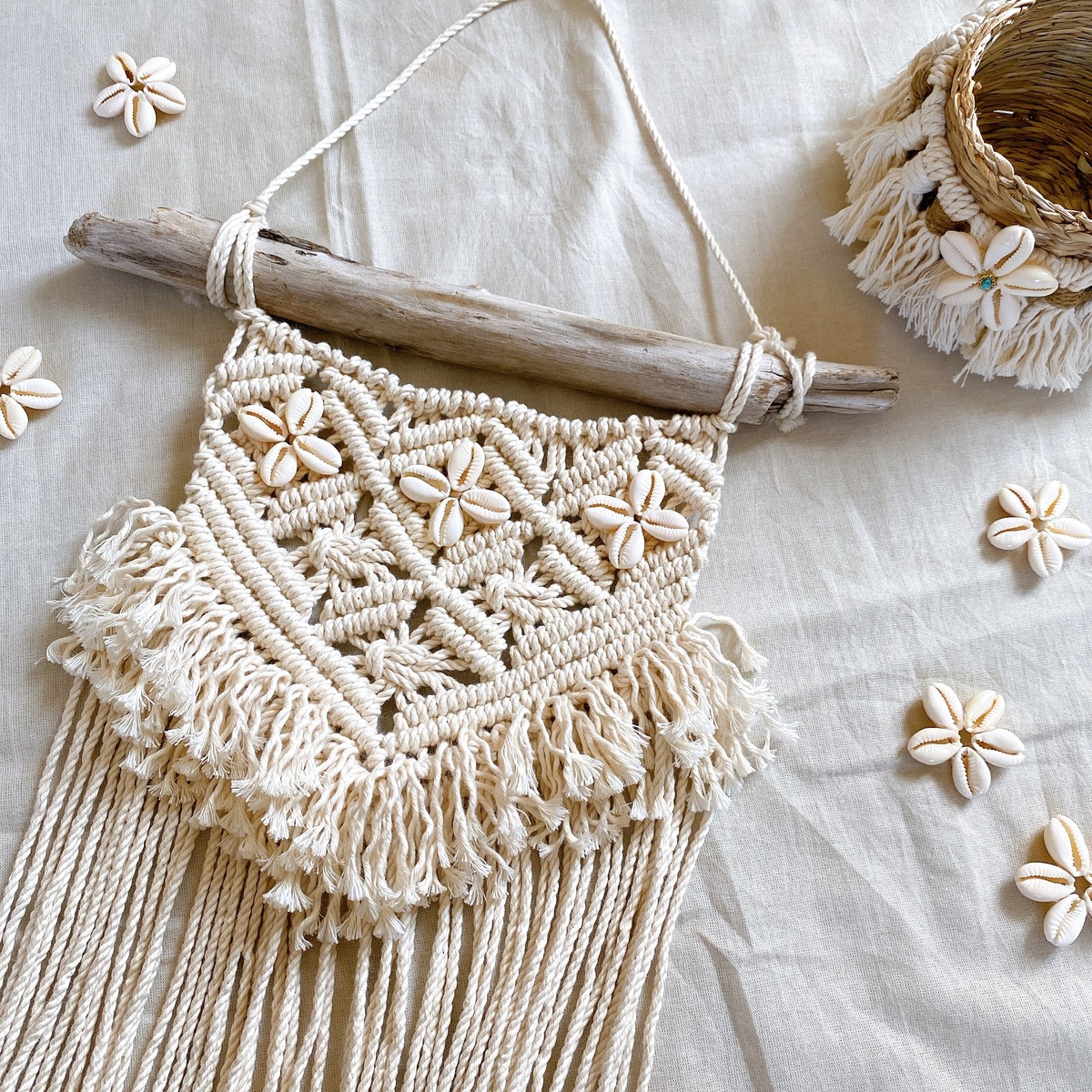 macrame shell tapestry | macrame lokahi