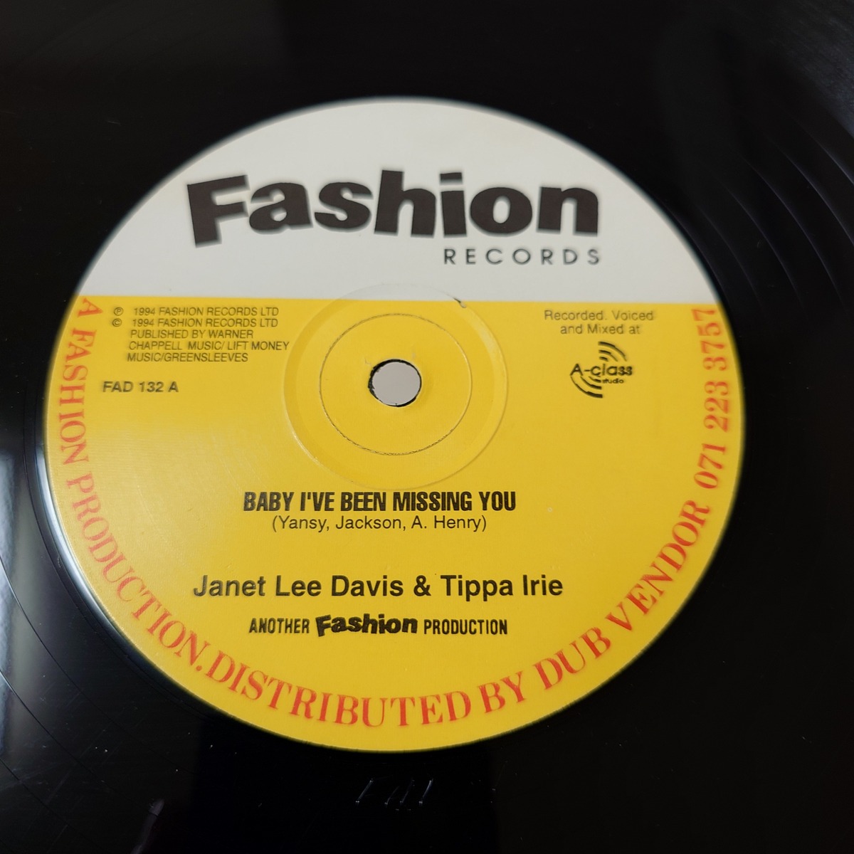 Janet Lee Davis & Tippa Irie - Baby I've Been Missing You // Fashion ...