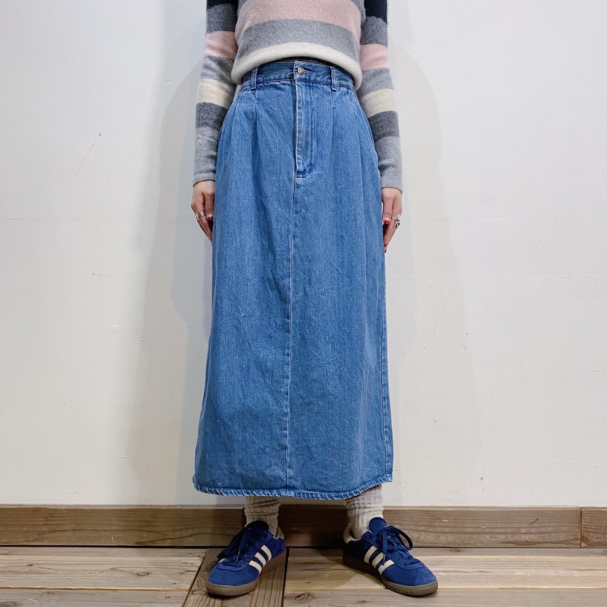 ice blue denim long skirt | LEMON