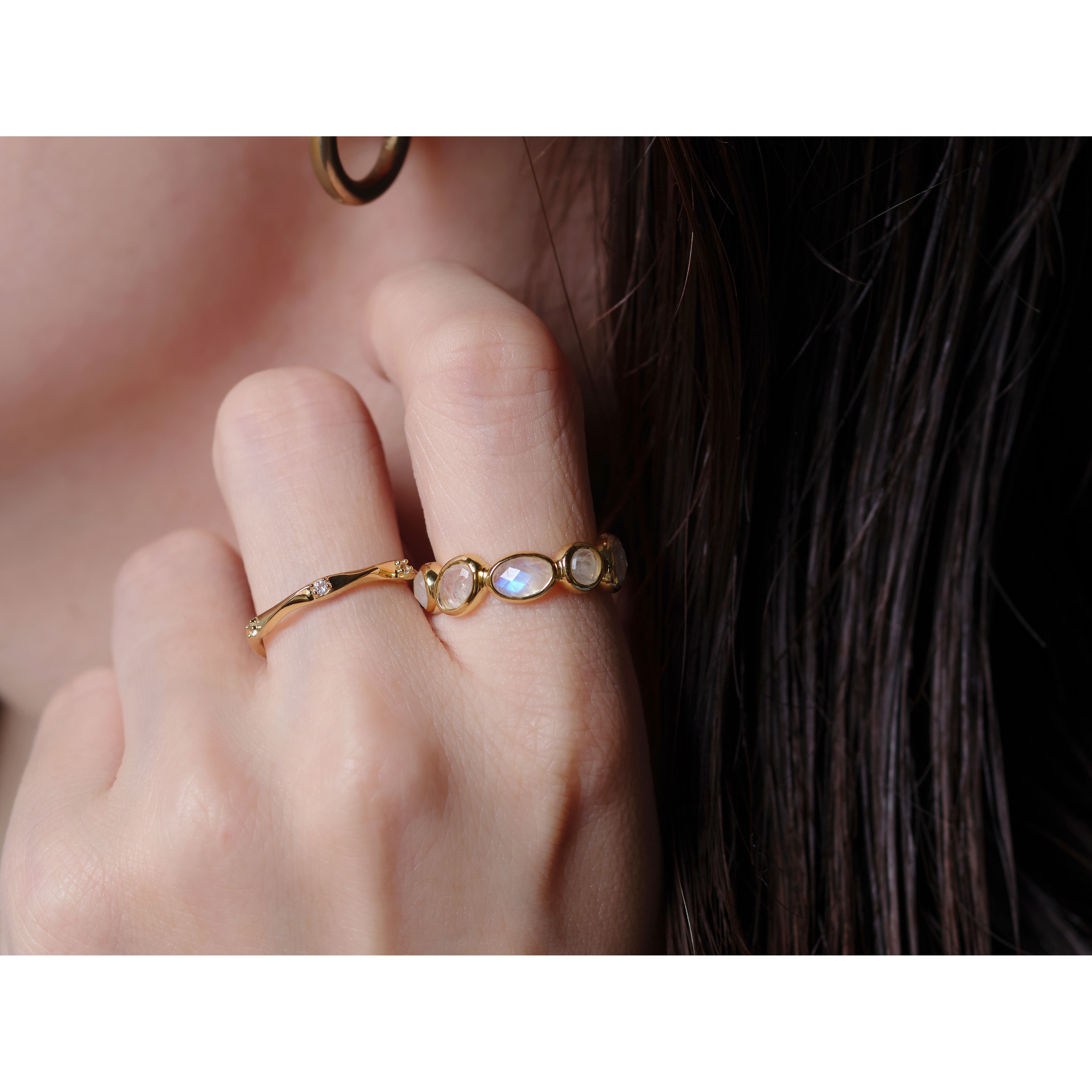 S925 RAINBOW MOON STONE ETERNITY RING | TOME JEWELRY