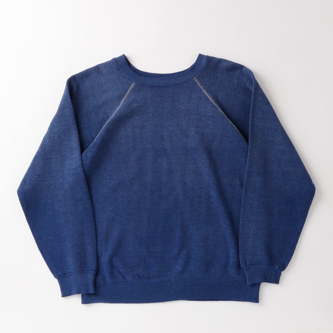 逸品】70s Vintage raglan sweatshirt fade navy Made in USA 逸品】70s Vintage raglan sweatshirt fade navy Made in USA