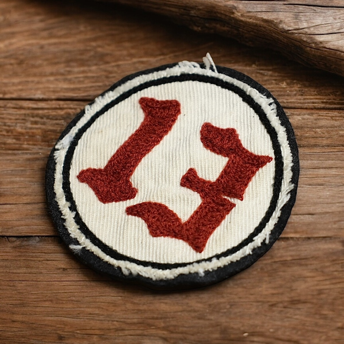 “13” PATCH チェーンステッチワッペン | 【RIOTT/ライオット】