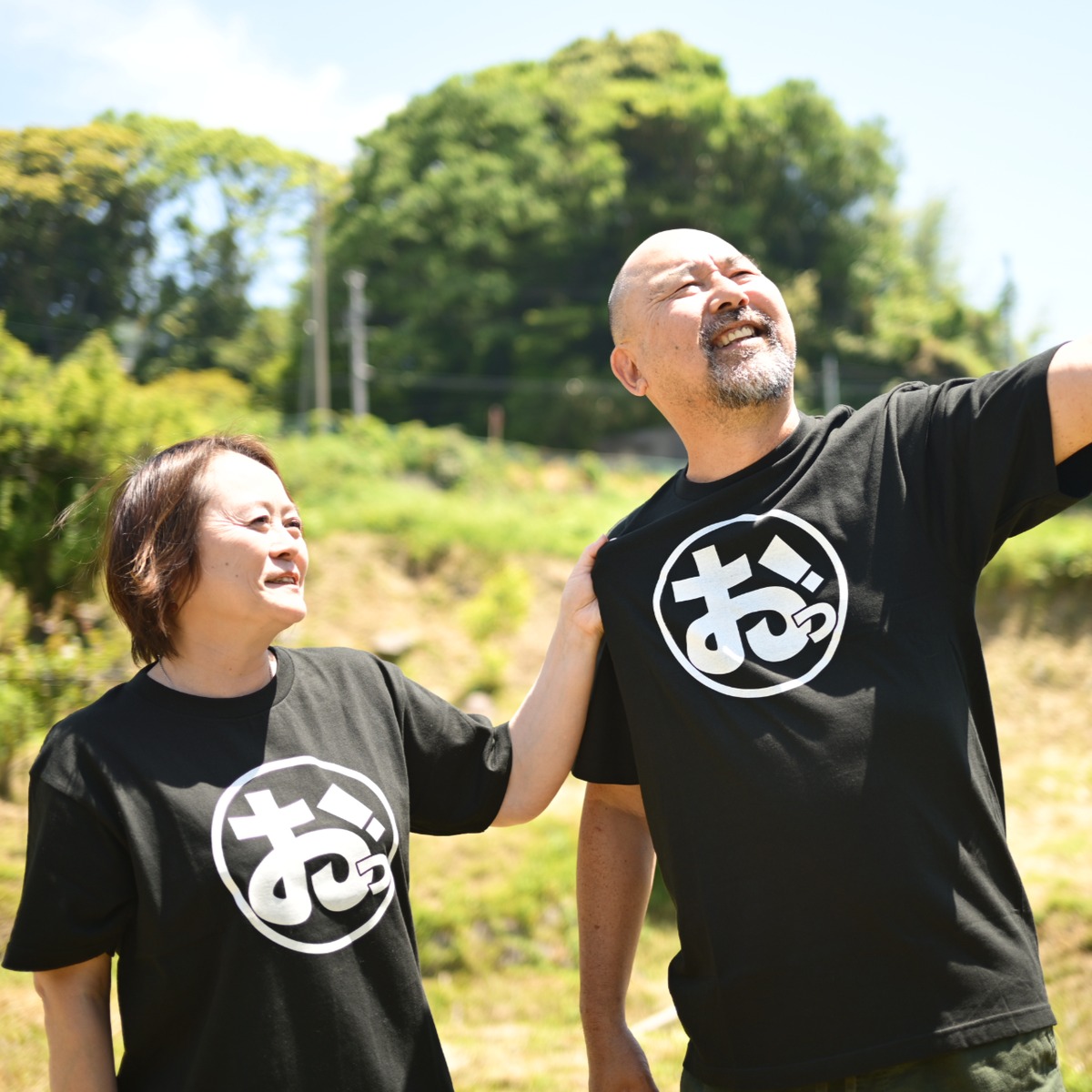 【023】おっ！Tシャツ〜黒の丸 | teloping