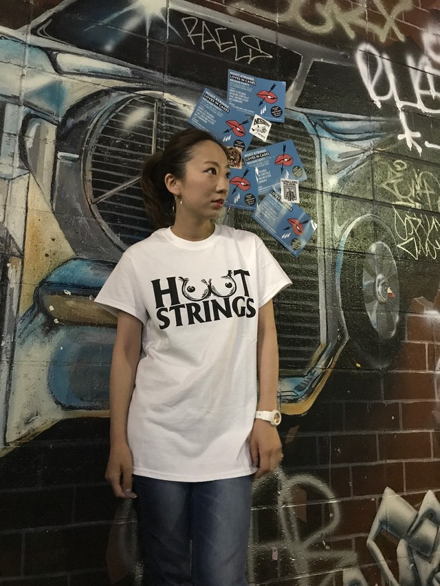 "HOOTERS" Tee（White） | HOOT STRINGS STORE