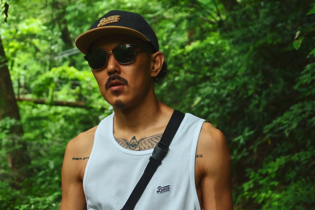 MOCO LOGO SUEDE PEAK WASHED CANVAS SNAPBACK [BLACK] | blazz works