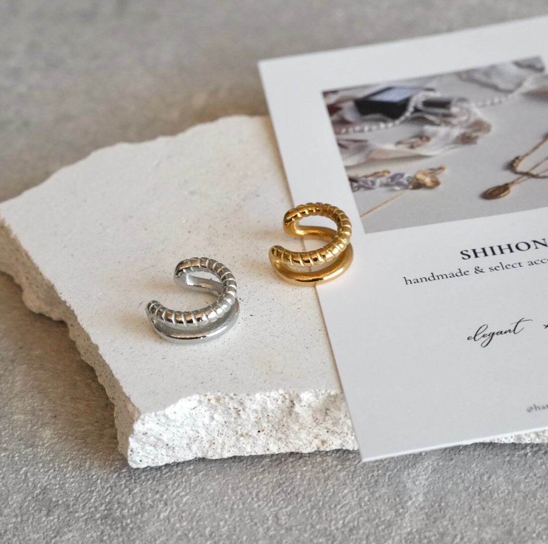 plump × twist earcuff | Pay ID