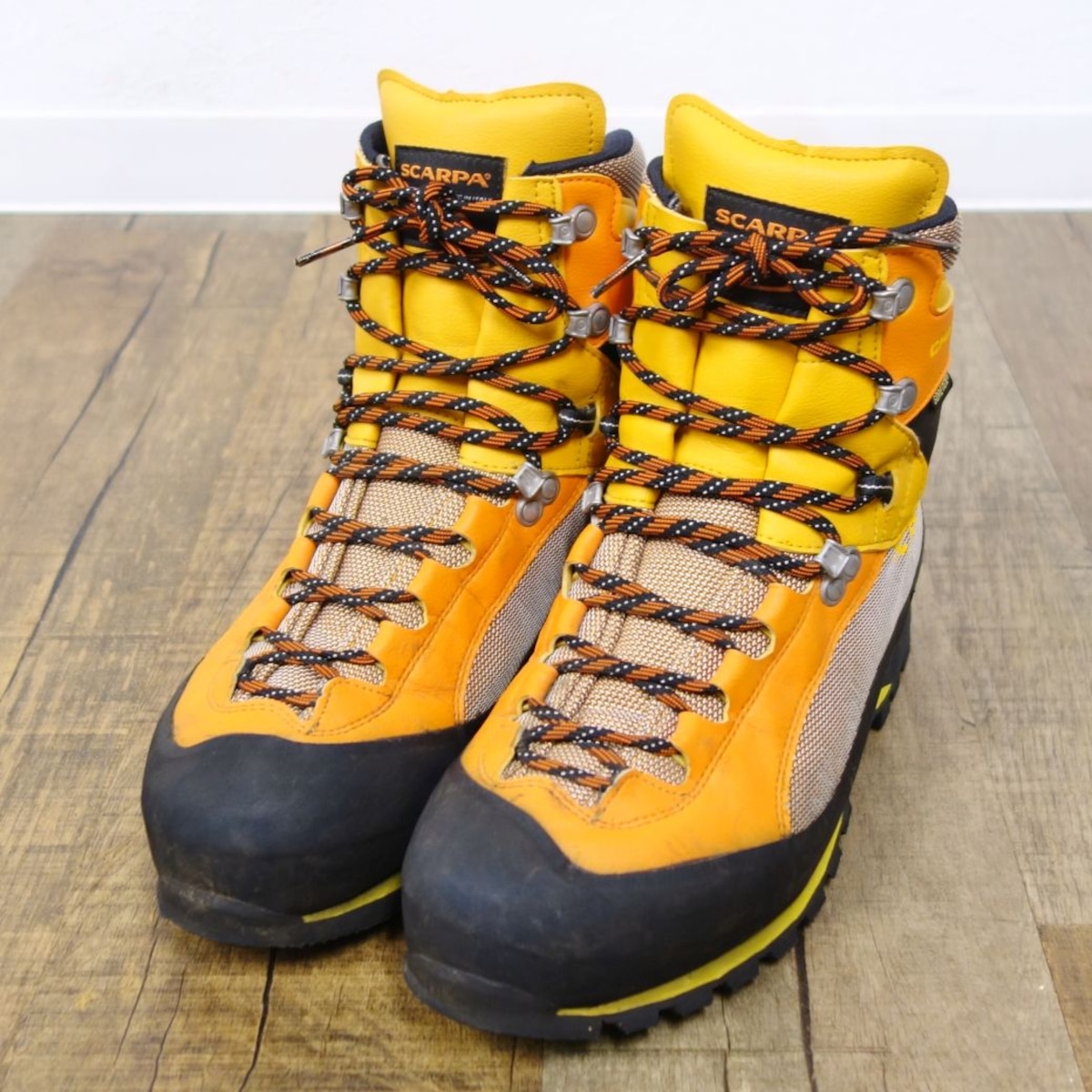 美品 スカルパ SCARPA CHARMOZ GTX シャルモ ゴアテックス EU42 26.7cm相当 セミワンタッチアイゼン対応 登山靴 シューズ アウトドア cg11me ...
