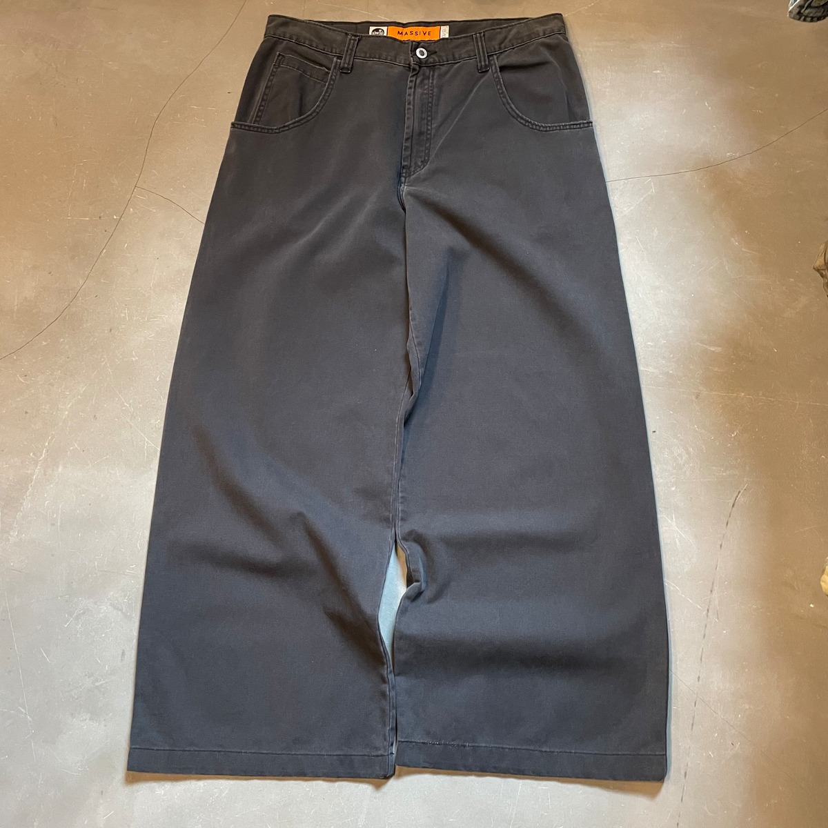 90s Levi’s Silvertab MASSIVE Wide Chino Pants | KAISER