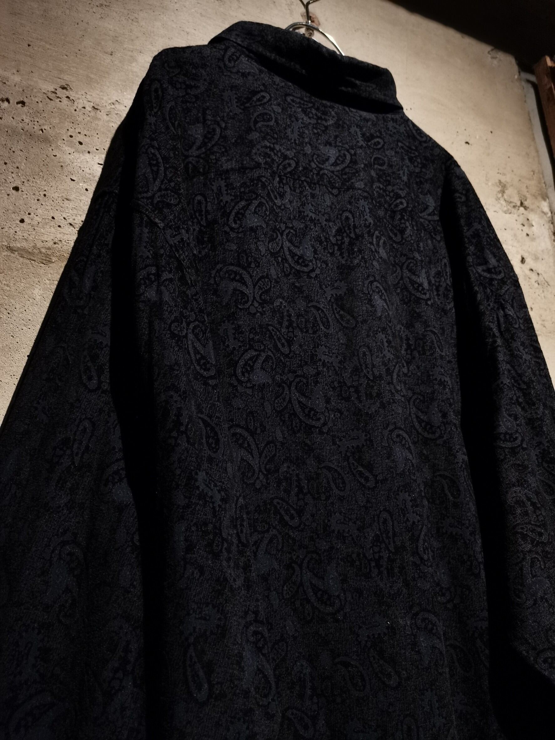 【Caka】Beautiful Flocky Paisley Pattern Vintage Loose Shirts | Caka(カカ ...