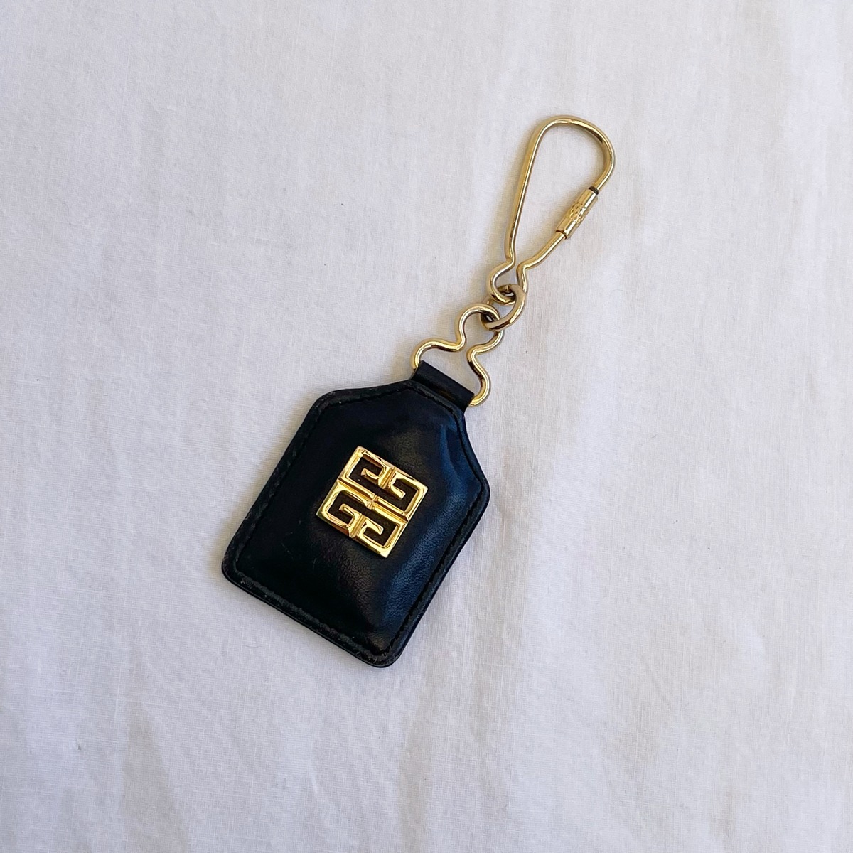 GIVENCHY leather key ring | TOKYO LAMPOON online shop