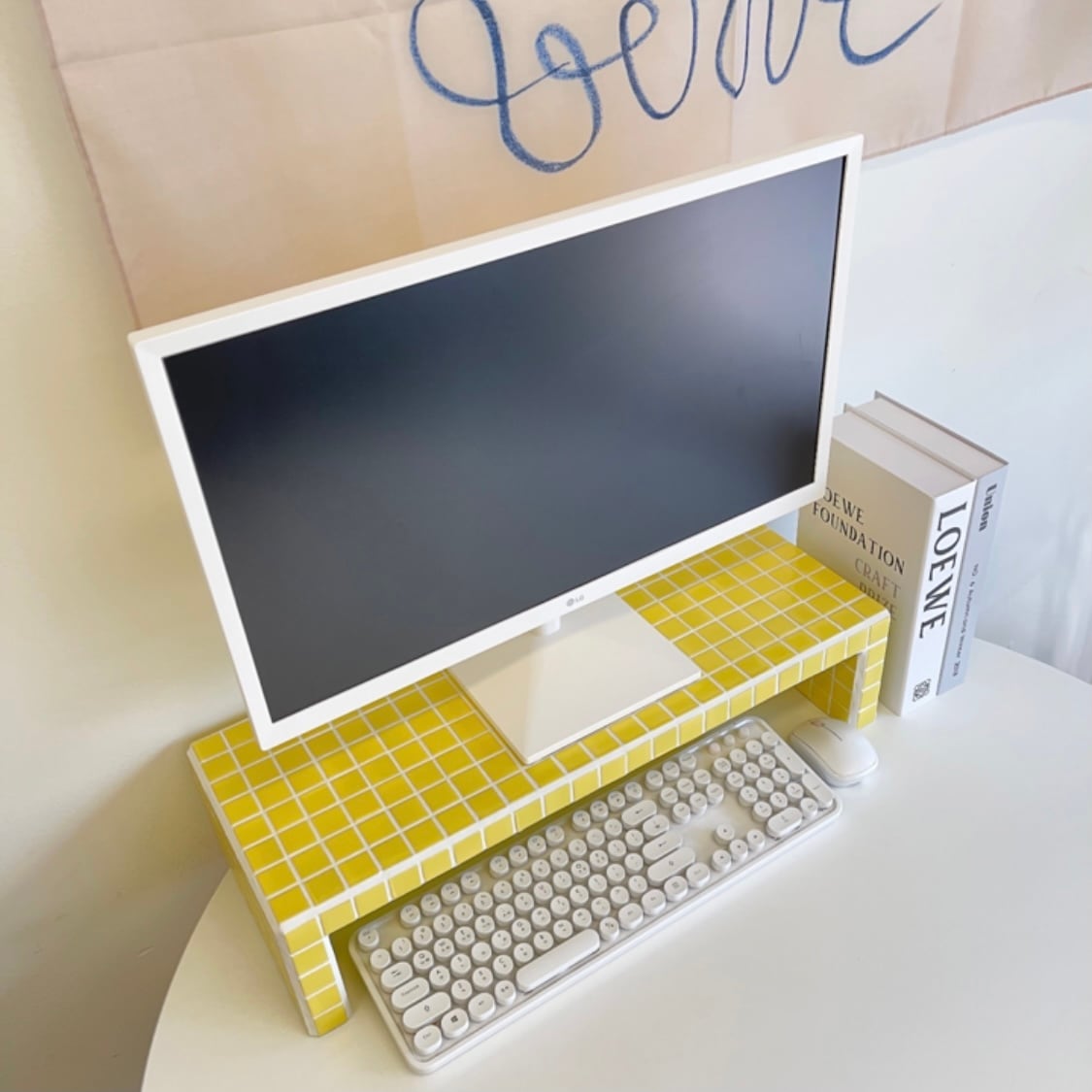 retro tile monitor tray 8colors / レトロ タイル モニター台 トレー パソコン ディスプレー 撮影小物 韓国 ...