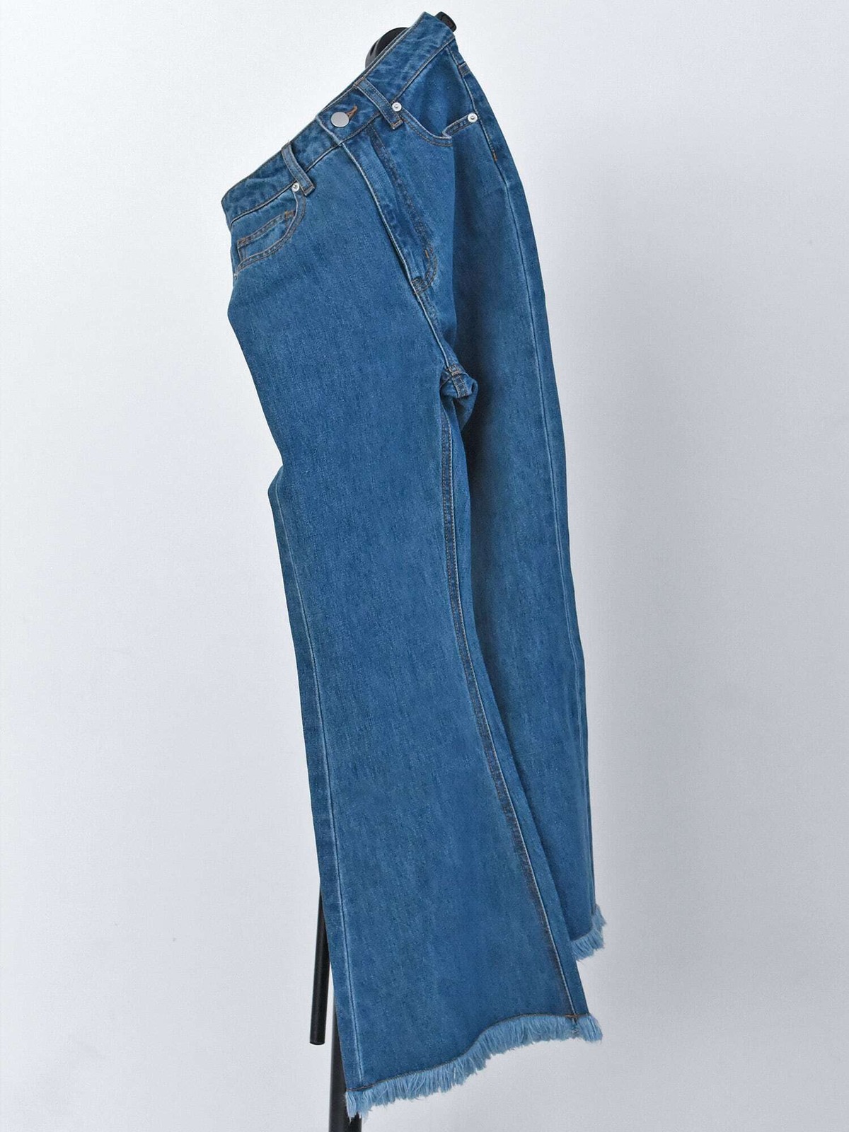 loose bootcut denim | Katrin TOKYO
