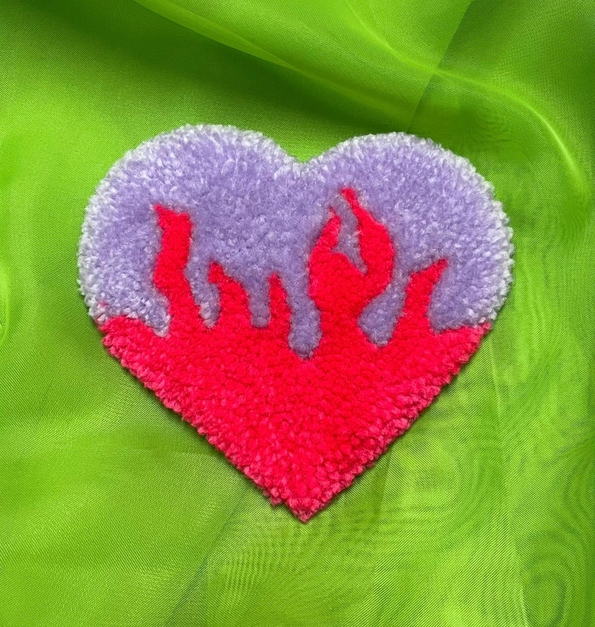 Heart motif tufting | pecheluna