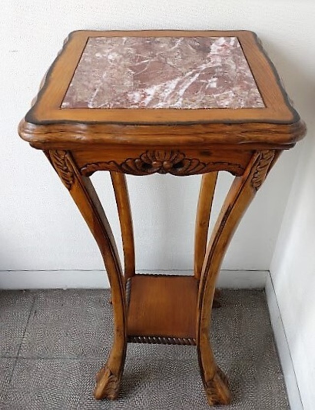 角花台猫足（天板大理石）サイズ42.0x42.0x92.0cm1104-36 [i-003] | 額縁・絵画の平和堂