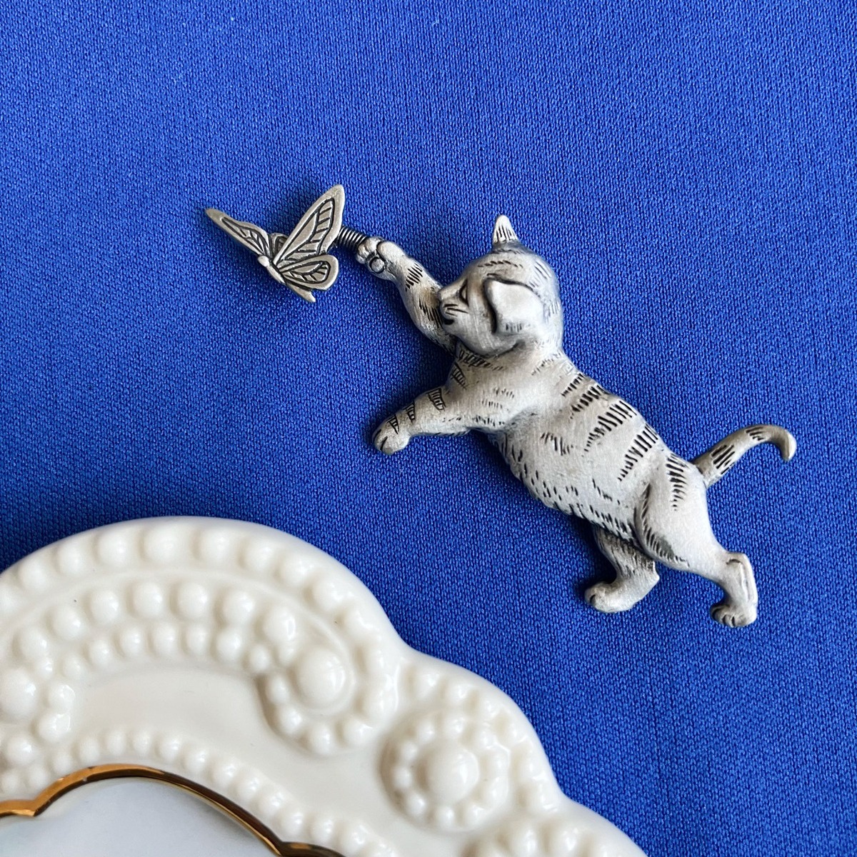 "JJ" cat & butterfly brooch[b-488] ヴィンテージブローチ | LEO VINTAGE レオヴィンテージ