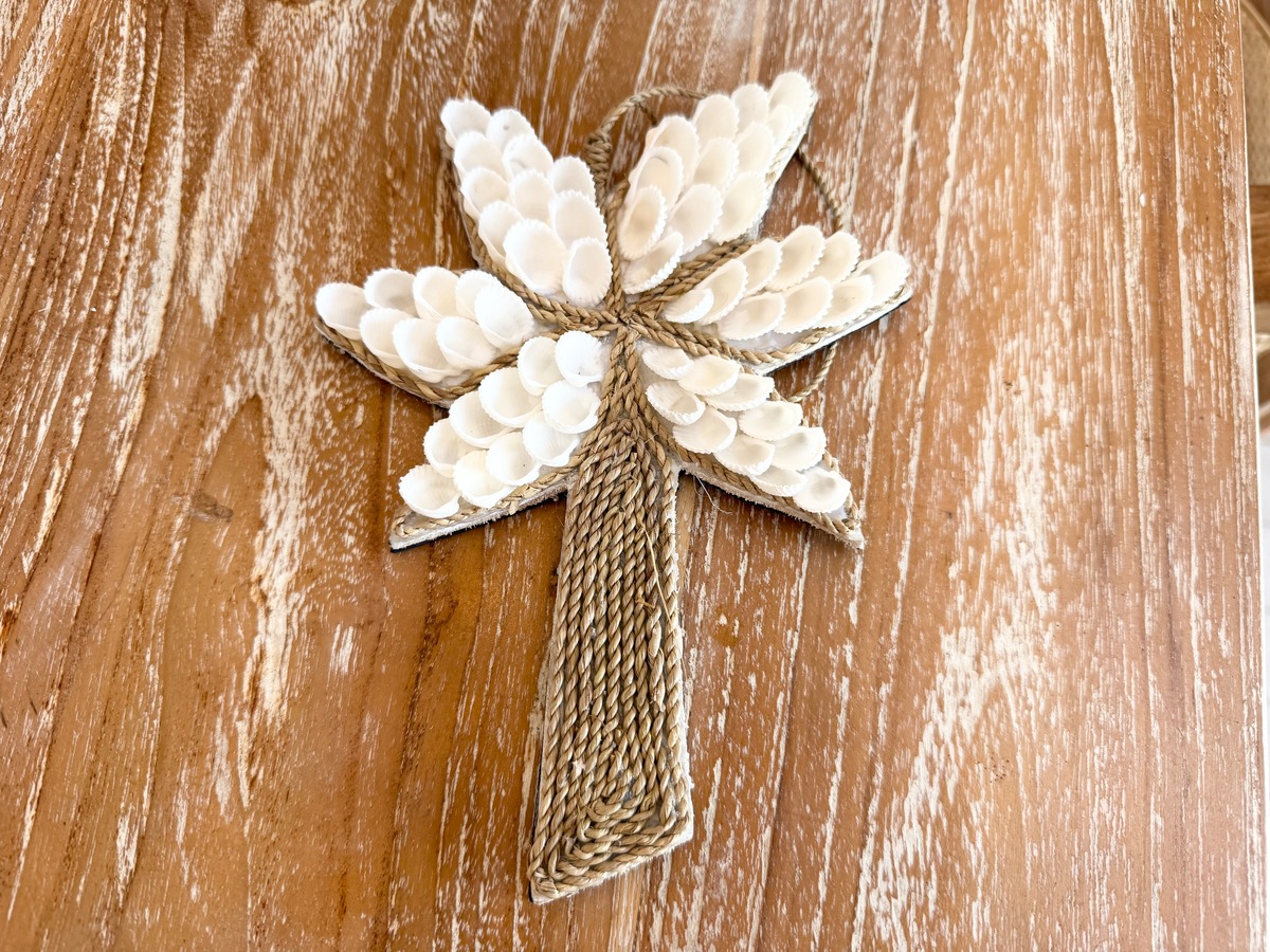 shell Palm tree hanging small | CURA RESORT INTERIOR