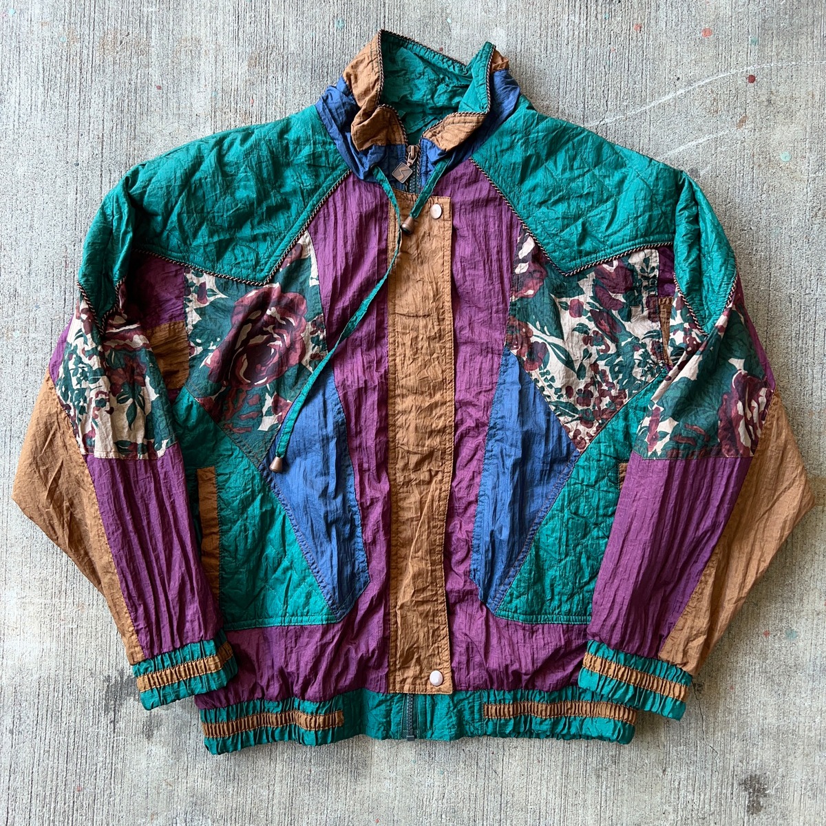 “ACTIVE STUFF” Nylon Jacket SIZE M 総柄 ナイロンジャケット 総柄ジャケット【3000円均一商品】【2点以上 ...