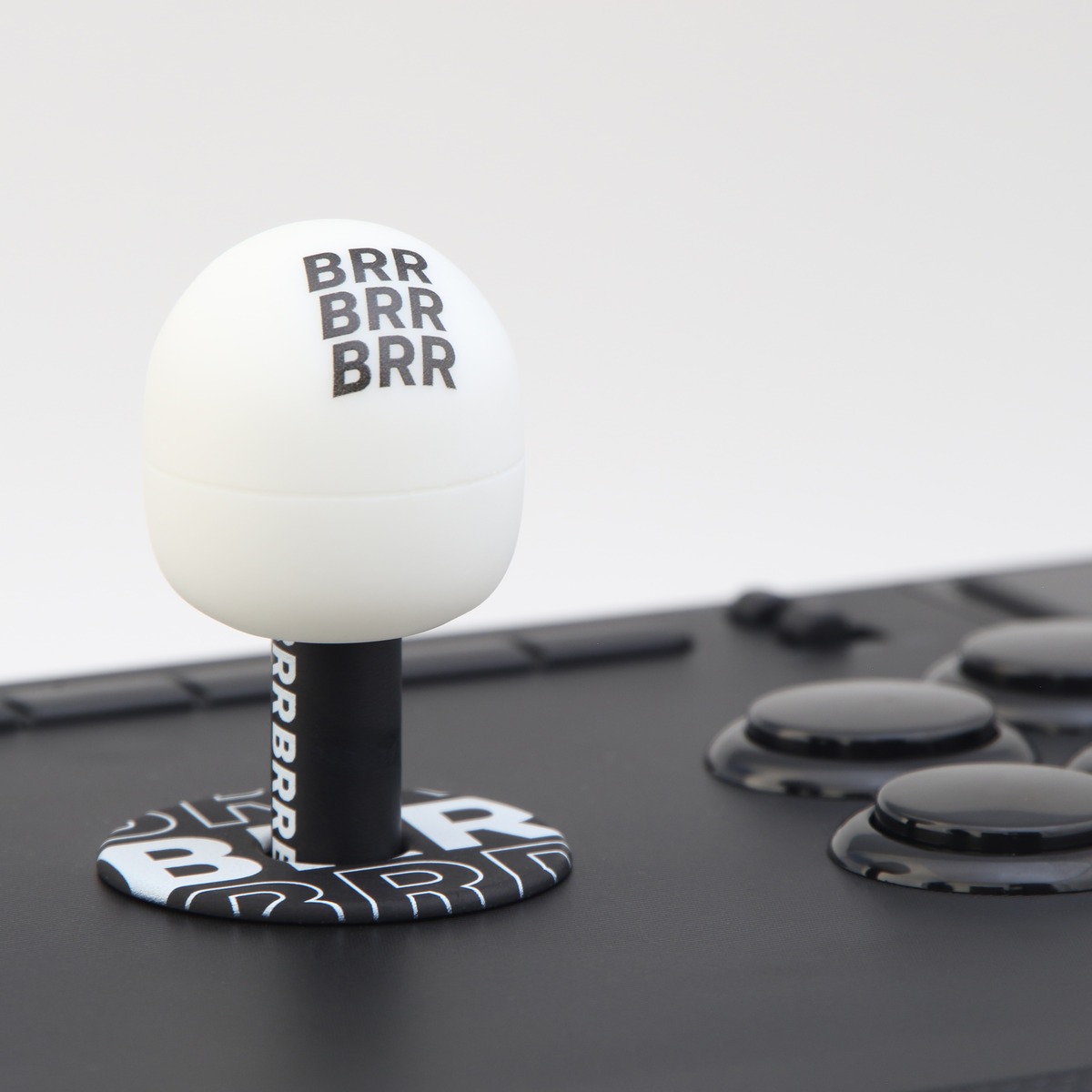 Silky Touch | Lightweight Capsule Toy Top | M | White | Black LOGO ...